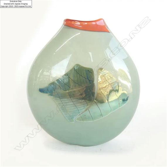 Garry Nash | GARRY NASH GLASS ART GLASS VASE flattened ovoid form ...