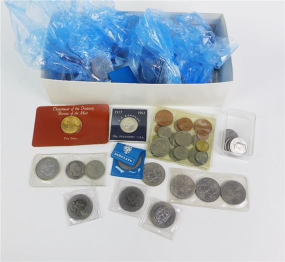 Sir Winston Churchill | A large collection of coins to include approx ...