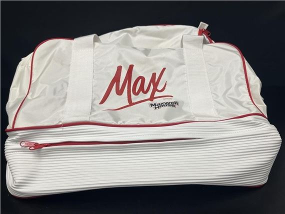 Max Maxwell | Artist Overview | MutualArt