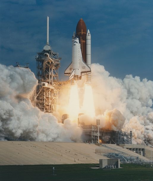 NASA | NASA. Beautiful liftoff of the space shuttle... - Lot 172 ...