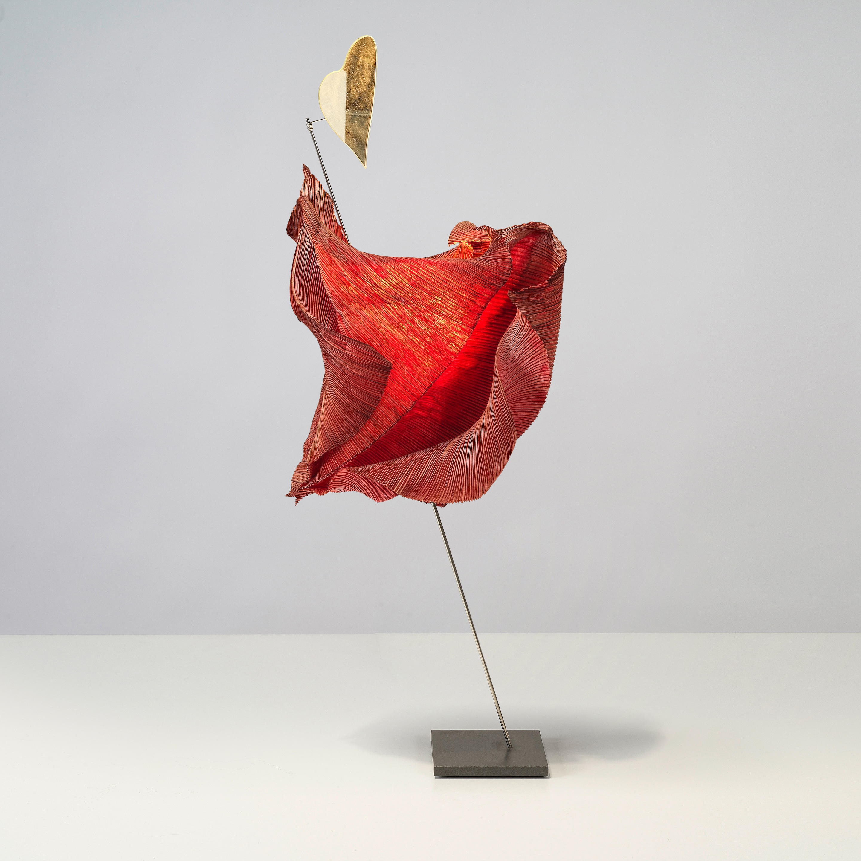 Ingo Maurer | Lampe de table Kokoro de la série MaMo Nouchies | MutualArt