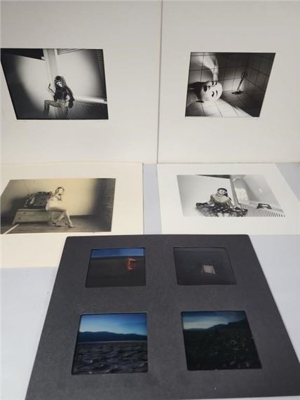 Elizabeth Zeilon | 2 Artworks | MutualArt