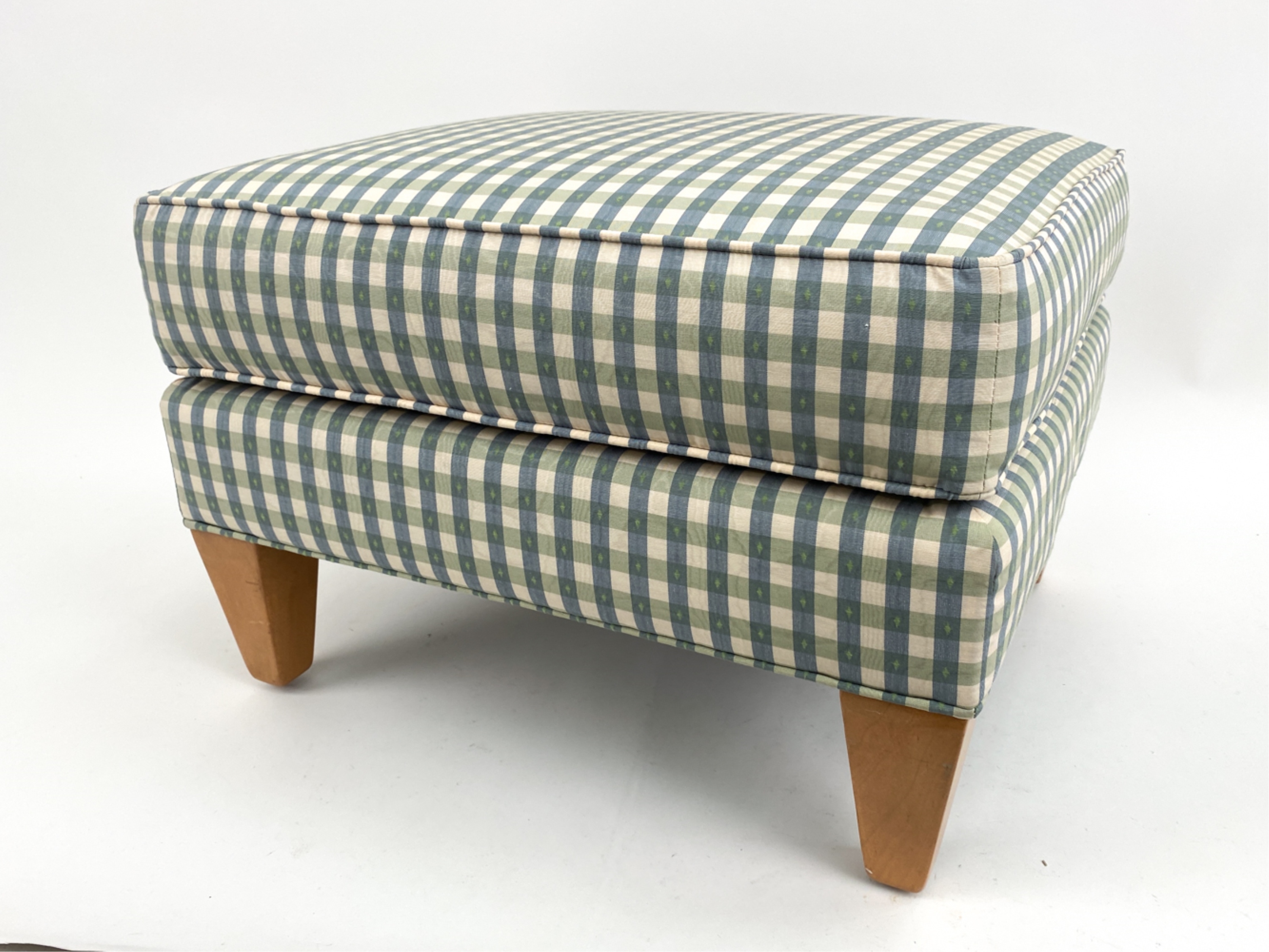 Ethan Allen | ETHAN ALLEN CONTEMPORARY UPHOLSTERED OTTOMAN | MutualArt
