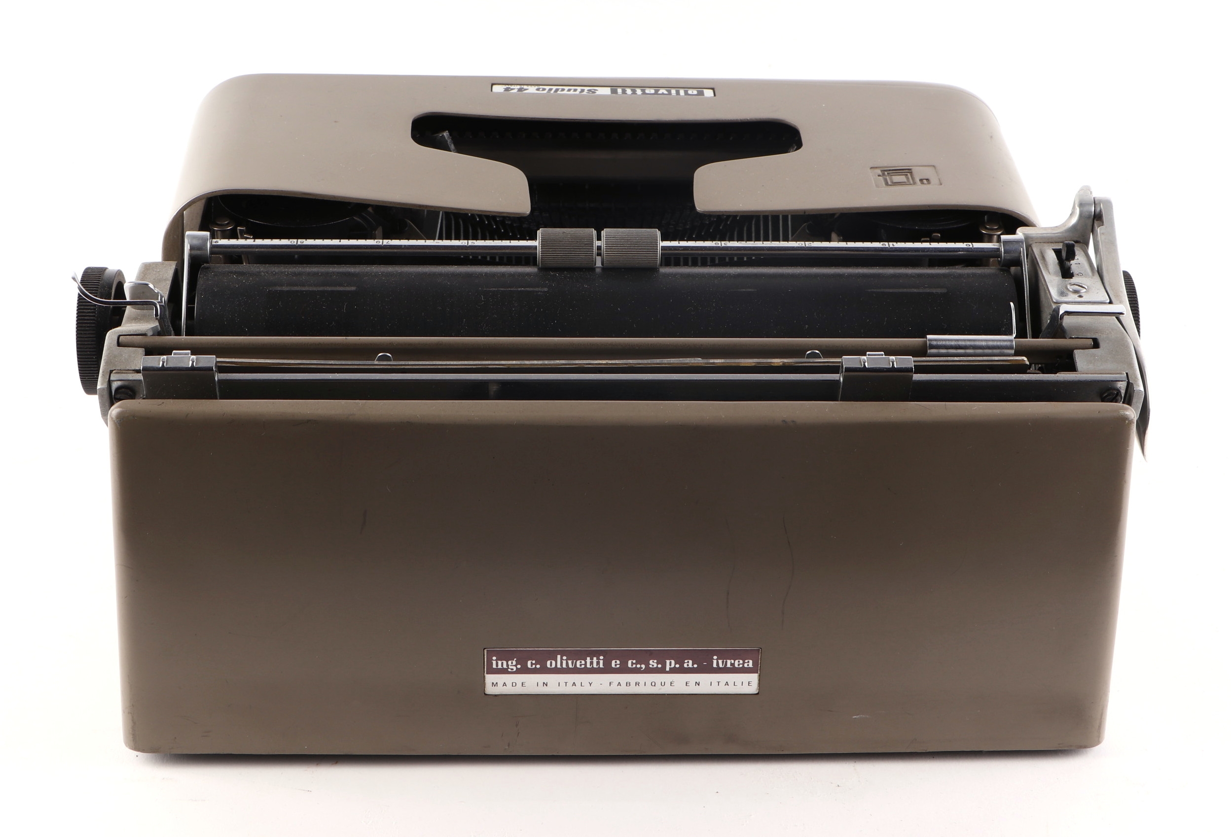 Luigi Olivetti | A vintage Olivetti Studio 44 typewriter | MutualArt