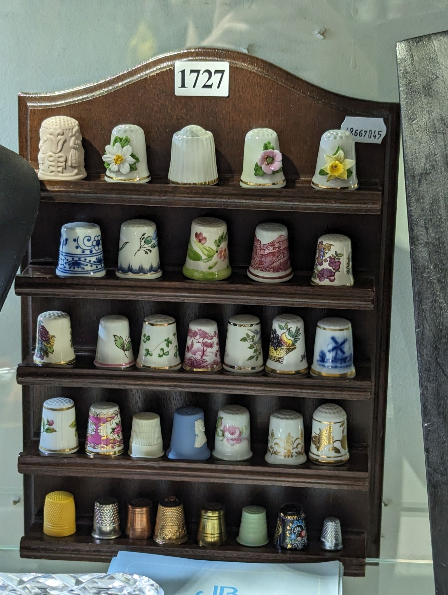 Royal Worcester | THIMBLE COLLECTION | MutualArt