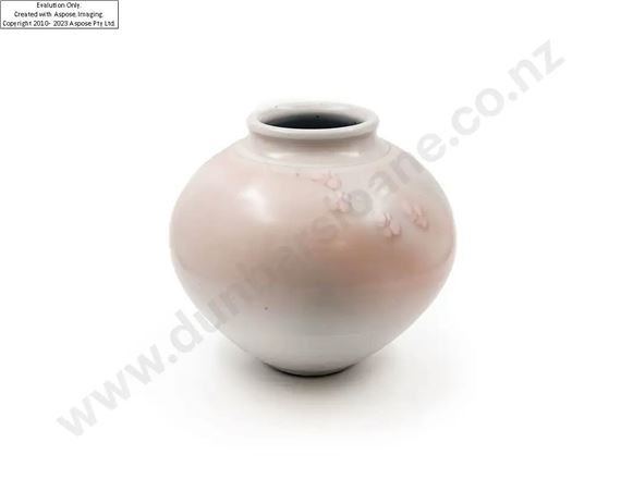 Peter Shearer | Peter Shearer Large Pottery Vase | MutualArt
