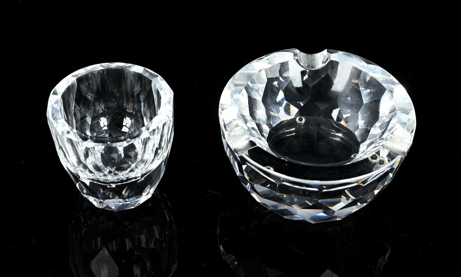 Swarovski | Swarovski crystal ashtray and votive, 5 x 9,7 cm and 6 x 6 ...