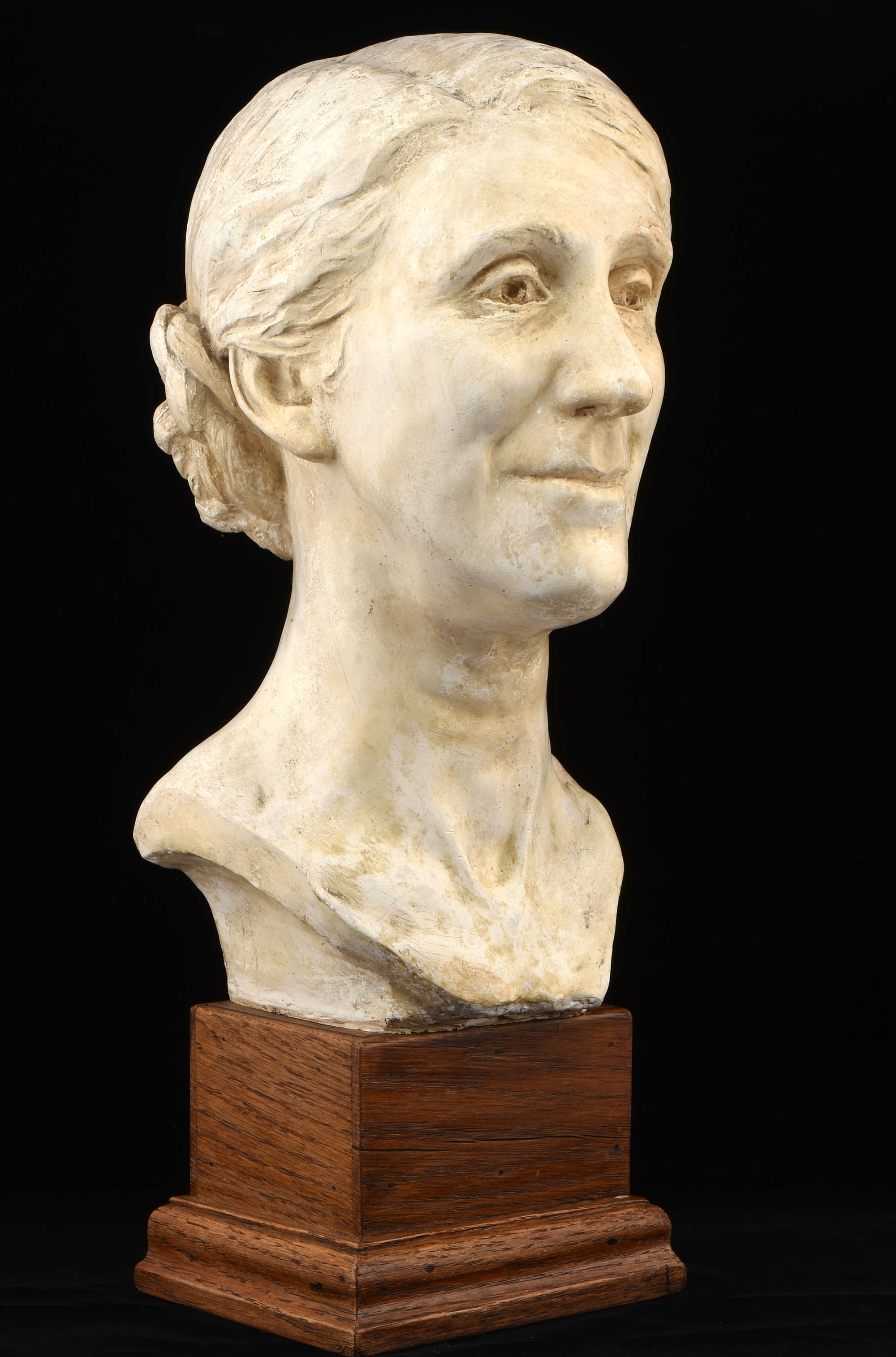Virginia Woolf | An early 20th century plaster bust, believed to be of ...