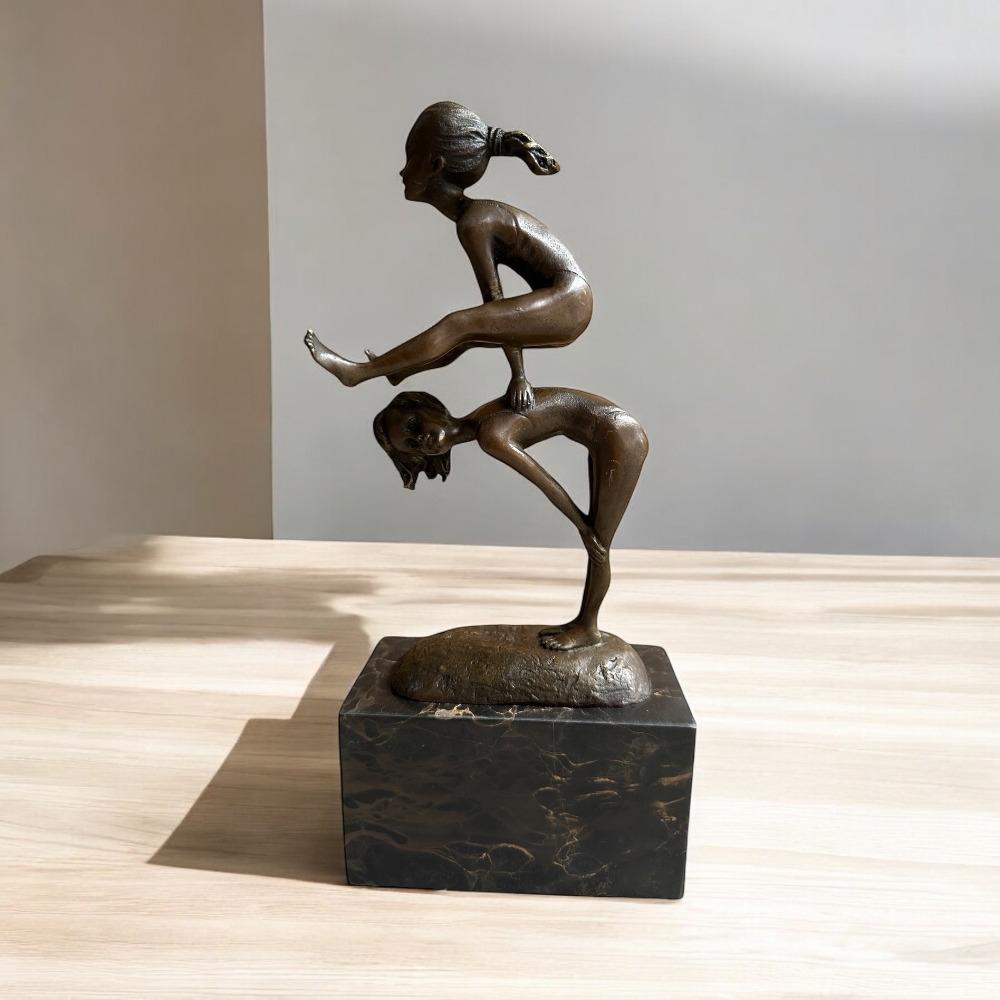 Miguel Fernando López (Milo) | bronze sculpture after Milo | MutualArt