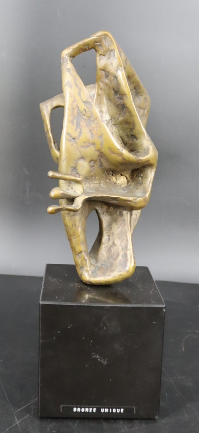 HELENE TATERKA | Abstract bronze sculpture on stand (1901) | MutualArt