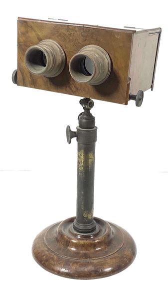 W. W. Rouch | Vintage W. W. Rouch Stereograph Viewer | MutualArt