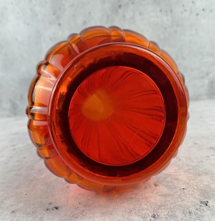 L. E. Smith | L.E. Smith Amberina Swung Glass Vase | MutualArt