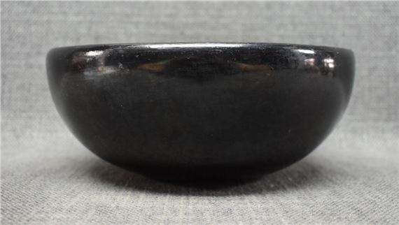 Maria Poveka | Biography