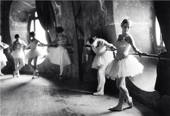 Alfred Eisenstaedt | - ‘Opéra de Paris’ (1970s) | MutualArt