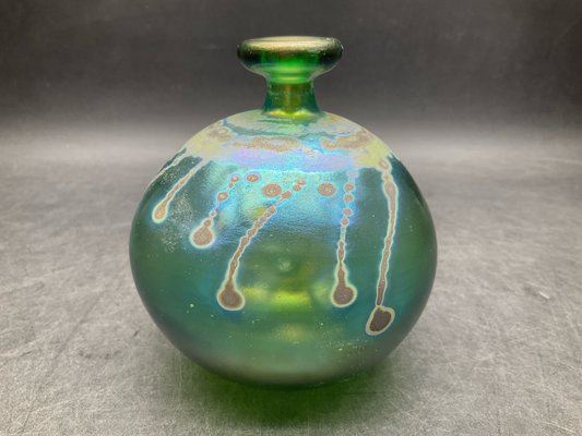 Robert Coleman | Robert Coleman Art Glass Vase (1982) | MutualArt