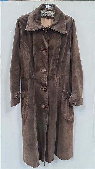 Richard Draper | 1 Artworks at Auction | MutualArt