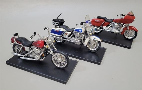 Harley Davidson | Harley Davidson Die-Cast Motorcycles (2000) | MutualArt