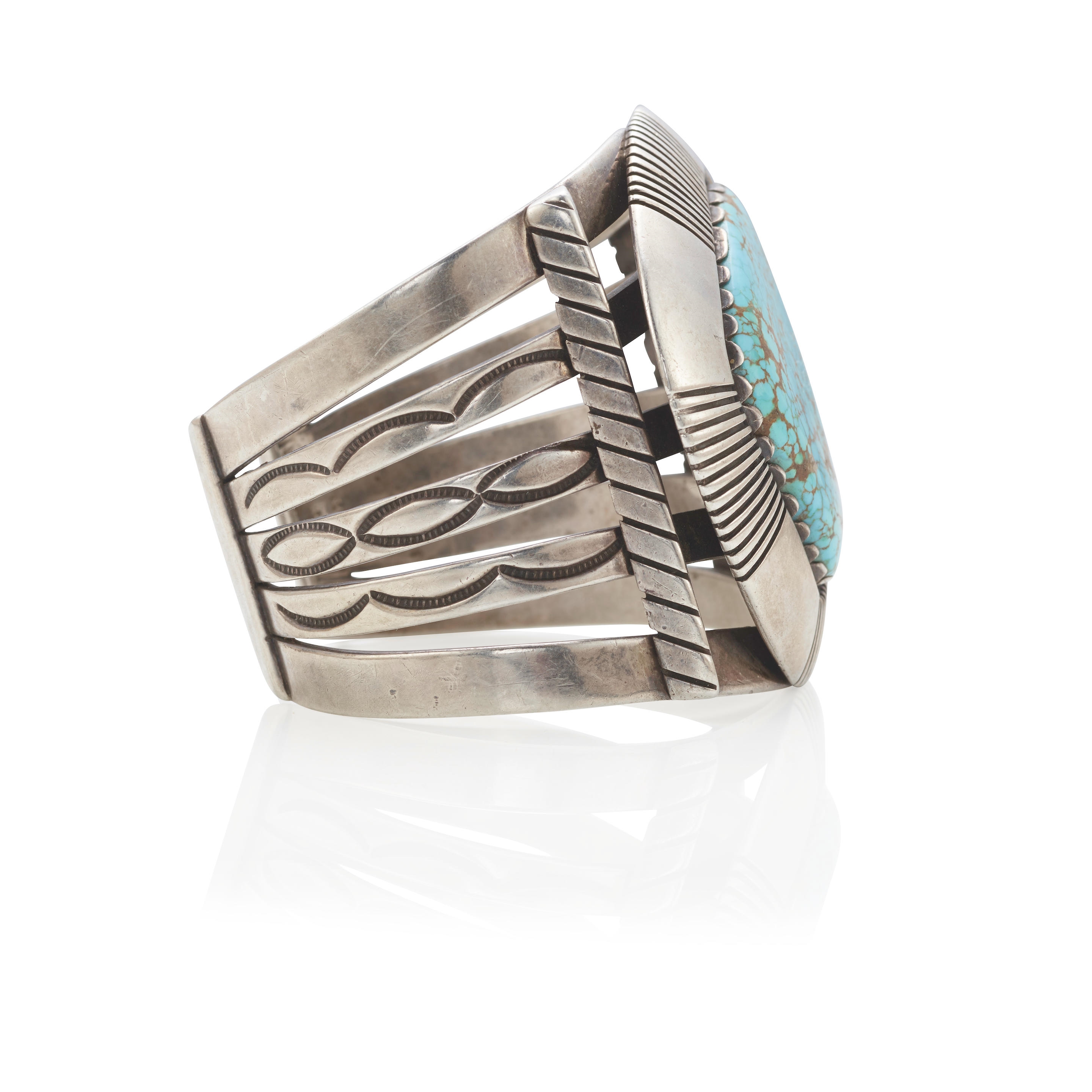 Mary Morgan | Cuff bracelet | MutualArt