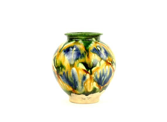 Stephen Chen | Chinese Sancai-glazed Blue-splashed Pottery Jar | MutualArt