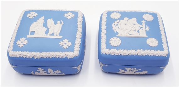 Josiah Wedgwood | WEDGWOOD BLUE JASPERWARE LIDDED TRINKET BOXES | MutualArt