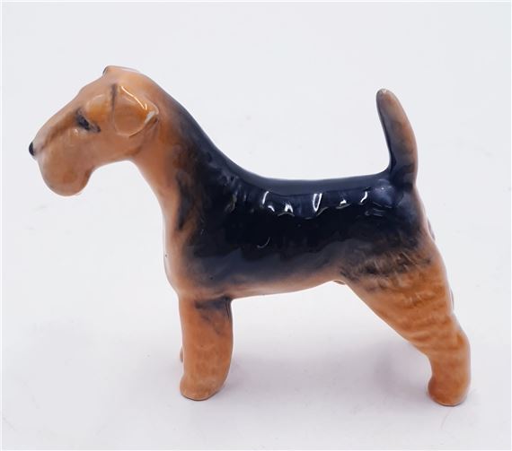Arthur Gredington | BESWICK 14cm MODEL OF AN AIREDALE TERRIER CH CAST ...