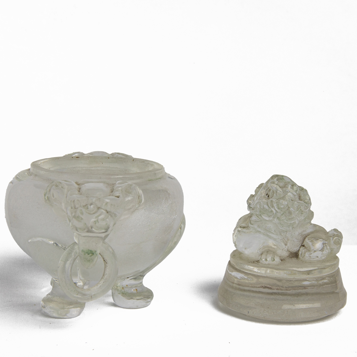 Republic Period | lot of 2) Chinese rock crystal objects | MutualArt