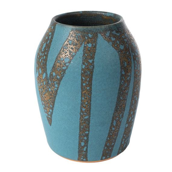 Hiroaki Morino | Japanese green and gold ceramic vase - Taimei Morino ...
