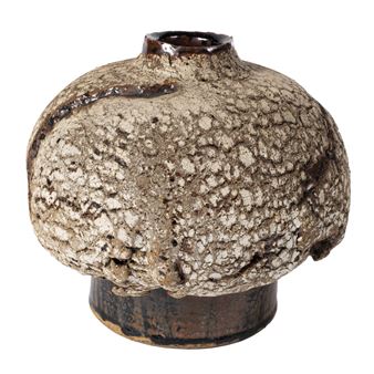 Mutsuo Yanagihara | Japanese stoneware vessel - Mutsuo Yanagihara (b ...