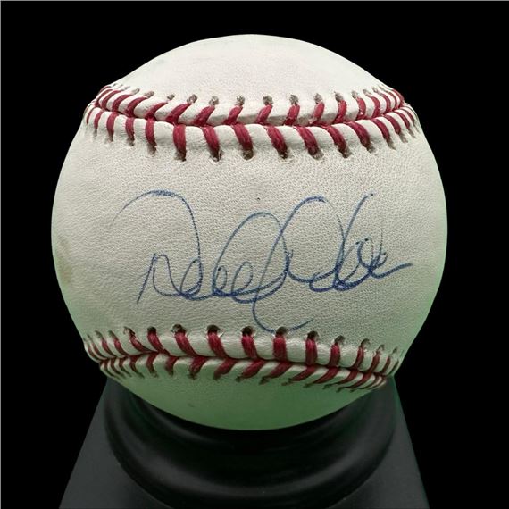 Rawlings | Derek Jeter New York Yankees Signed Baseball | MutualArt