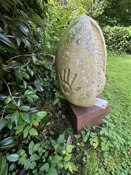 Kate Semple | She Me He | MutualArt