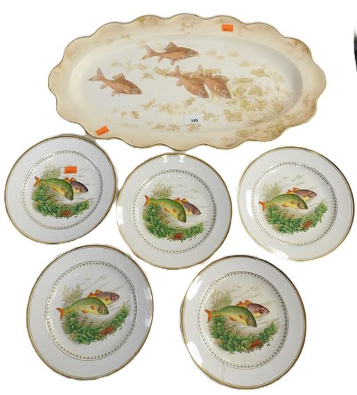 Royal Doulton | Doulton Burslem fish platter,cm | MutualArt