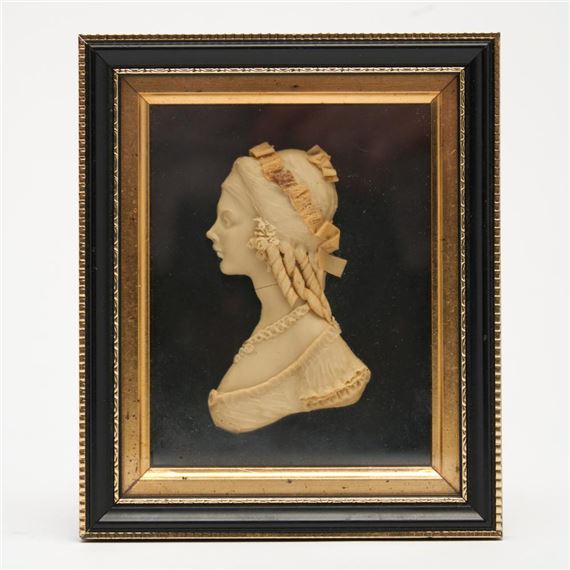 Leslie Ray | Biography