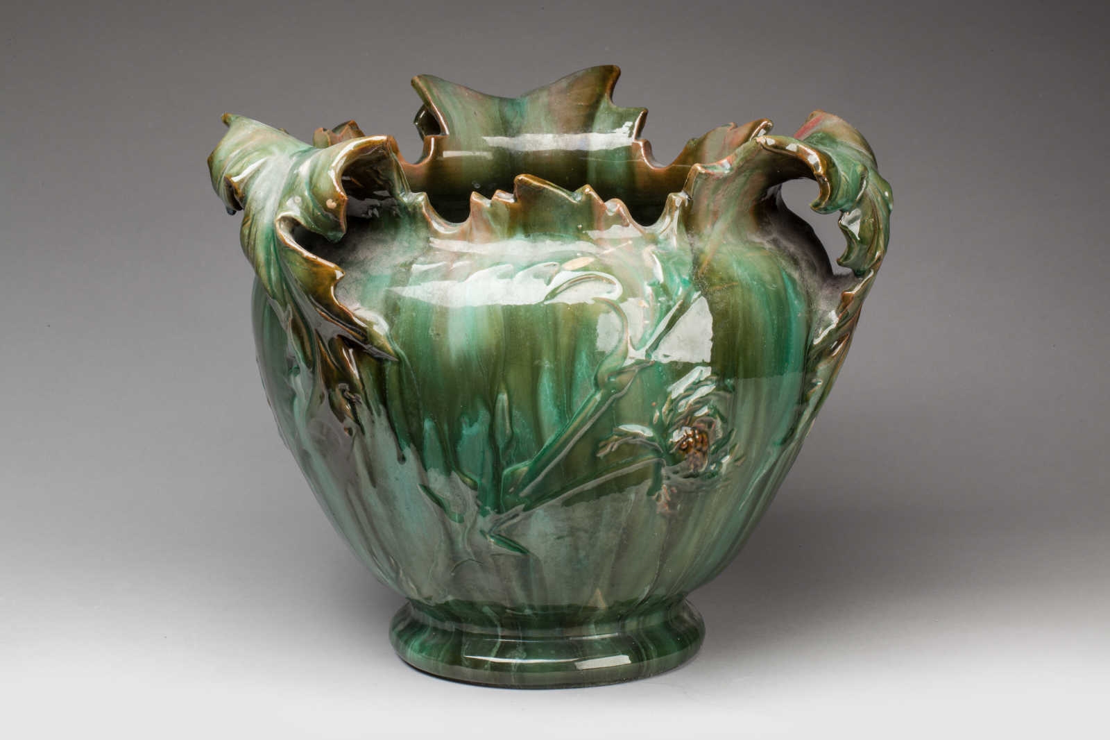 Jérôme Massier | Jérôme Massier (1850-1916) Cache-pot de forme bombée ...