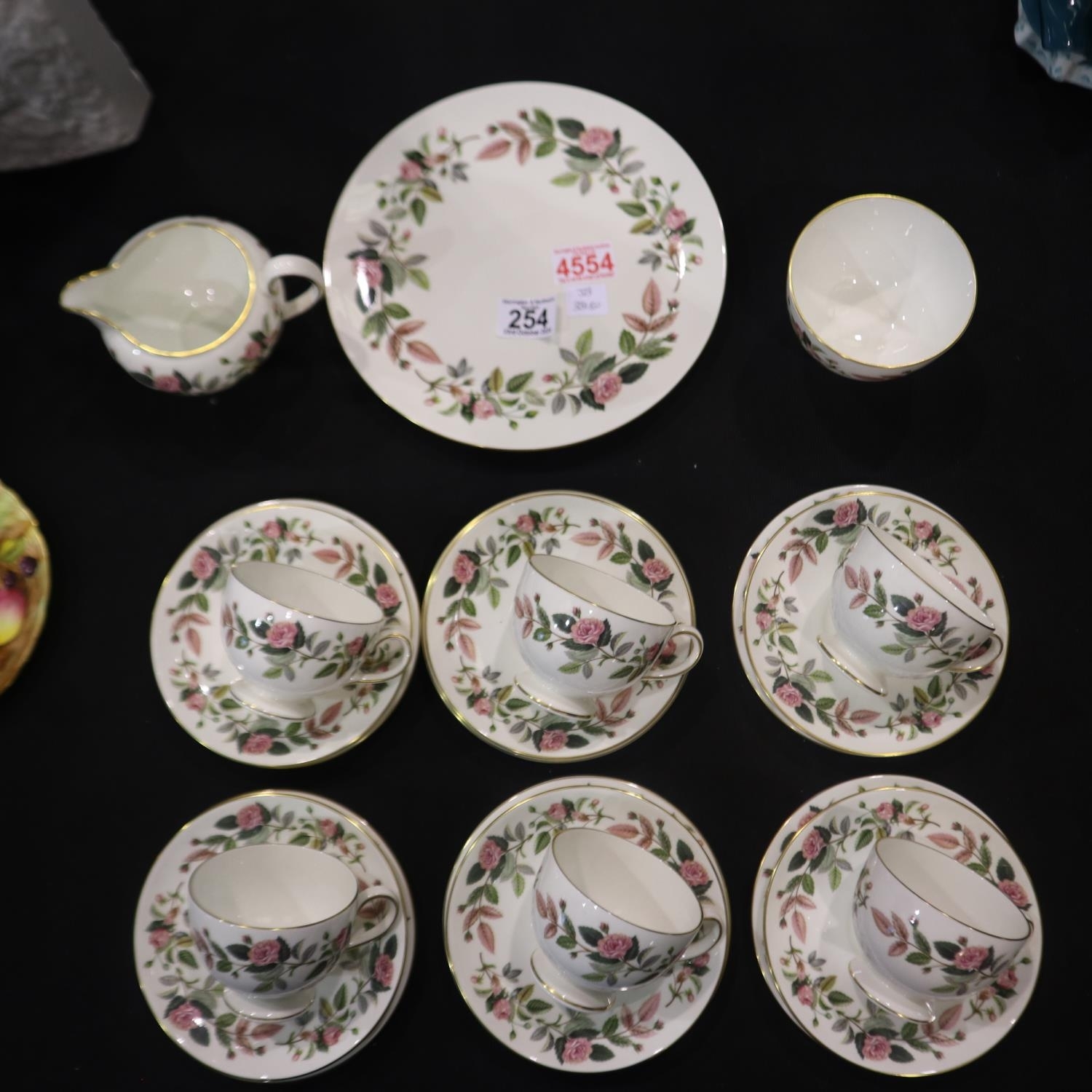 Wedgwood | Wedgwood nineteen piece Hathaway Rose pattern tea set. Not a ...