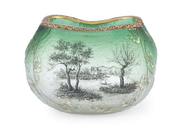 Daum Frères | Vase with design of Lake scenery | MutualArt