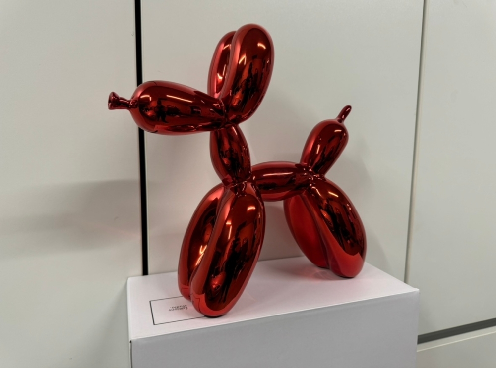 Jeff Koons | Balloon Dog Red | MutualArt