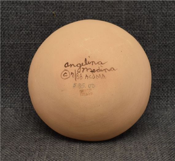 Angelina Medina | ACOMA POTTERY BOWL (ANGELINA MEDINA) (1988) | MutualArt
