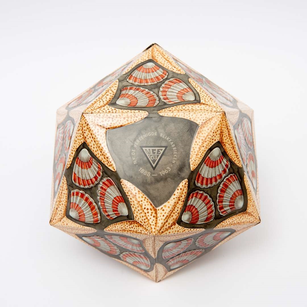 Maurits Cornelis Escher | Icosahedron'/'Icosaëder | MutualArt