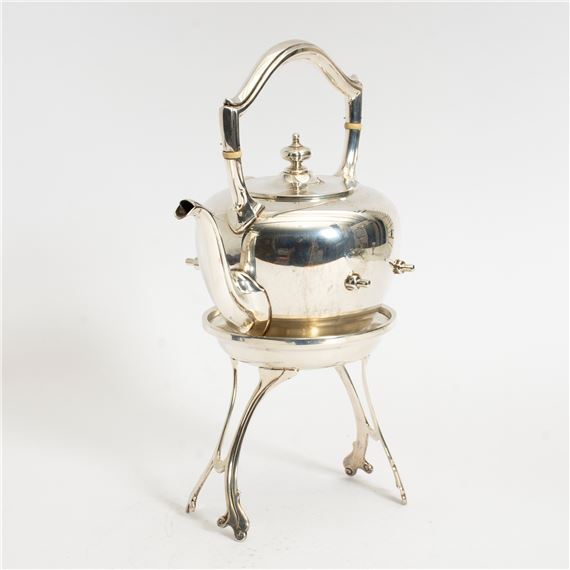 Reed & Barton | Reed & Barton Sterling Silver Teapot and Stand | MutualArt