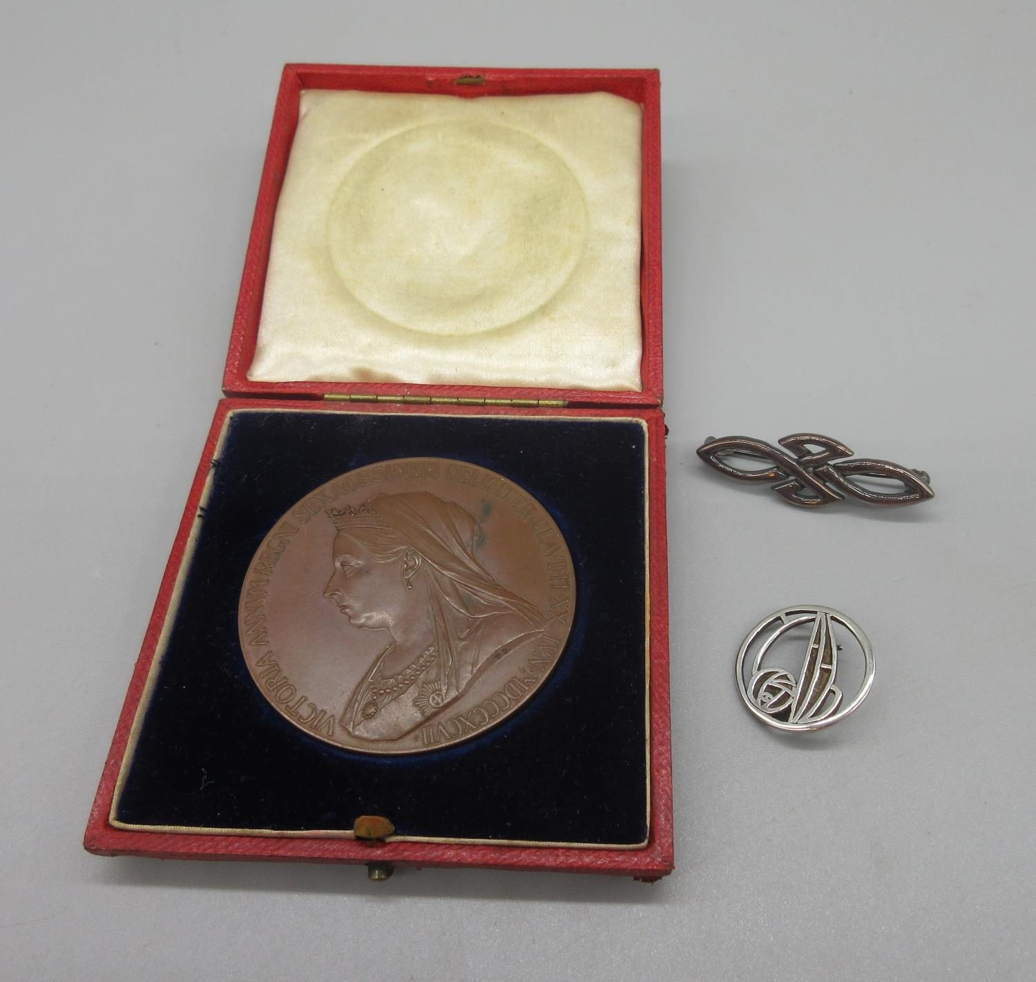 Rennie Mackintosh | Queen Victoria Jubilee medallion in fitted case ...