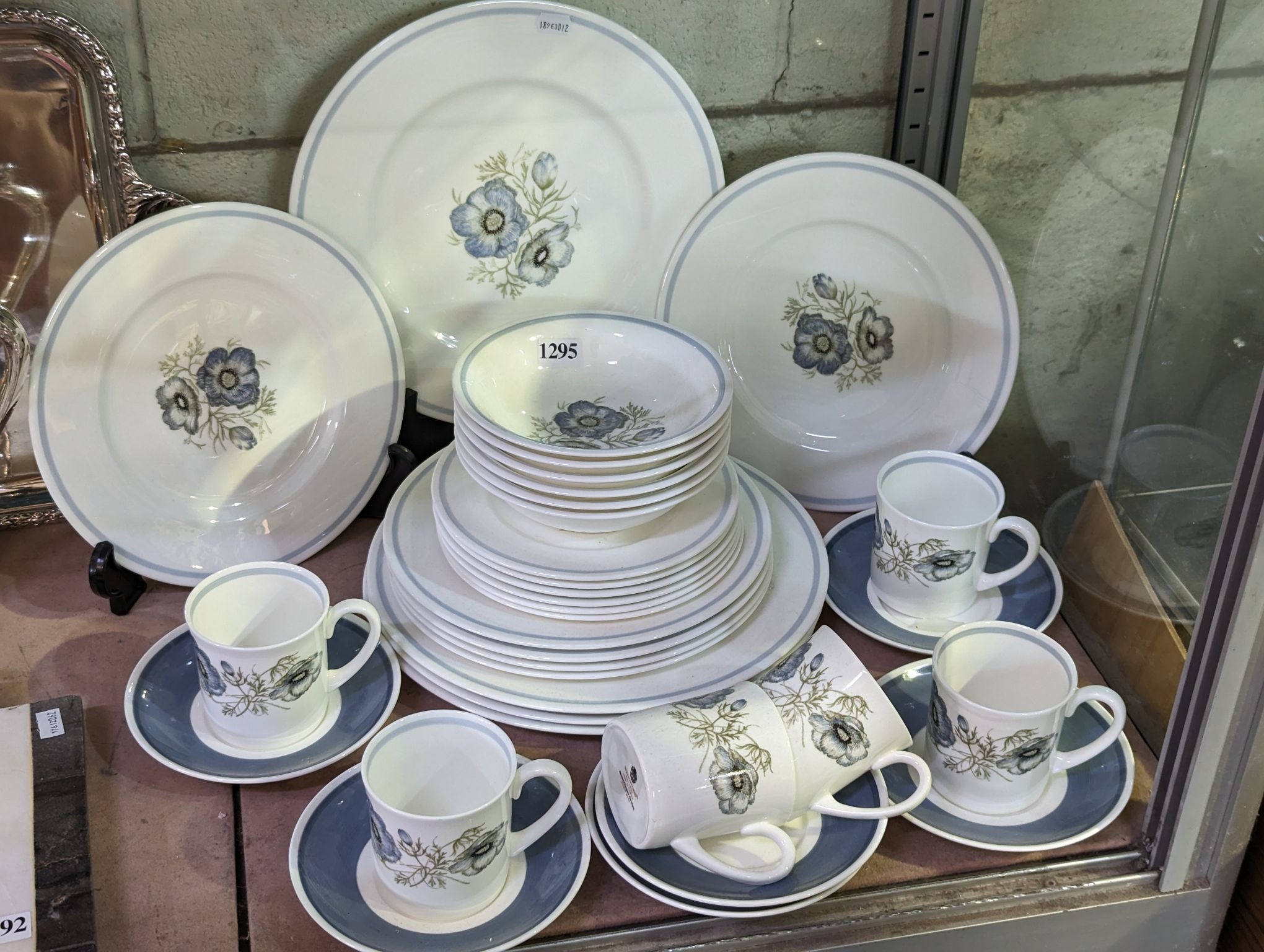 Susie Cooper | SUSIE COOPER DINNER SET | MutualArt