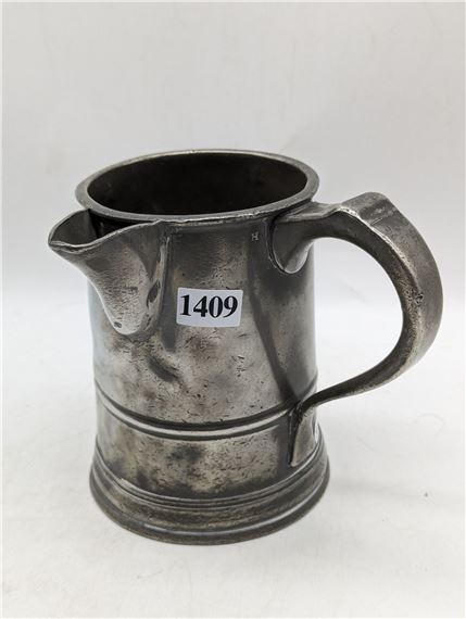 Winchester | AN IMPERIAL QUART CAPACITY PEWTER TAVERN POT | MutualArt