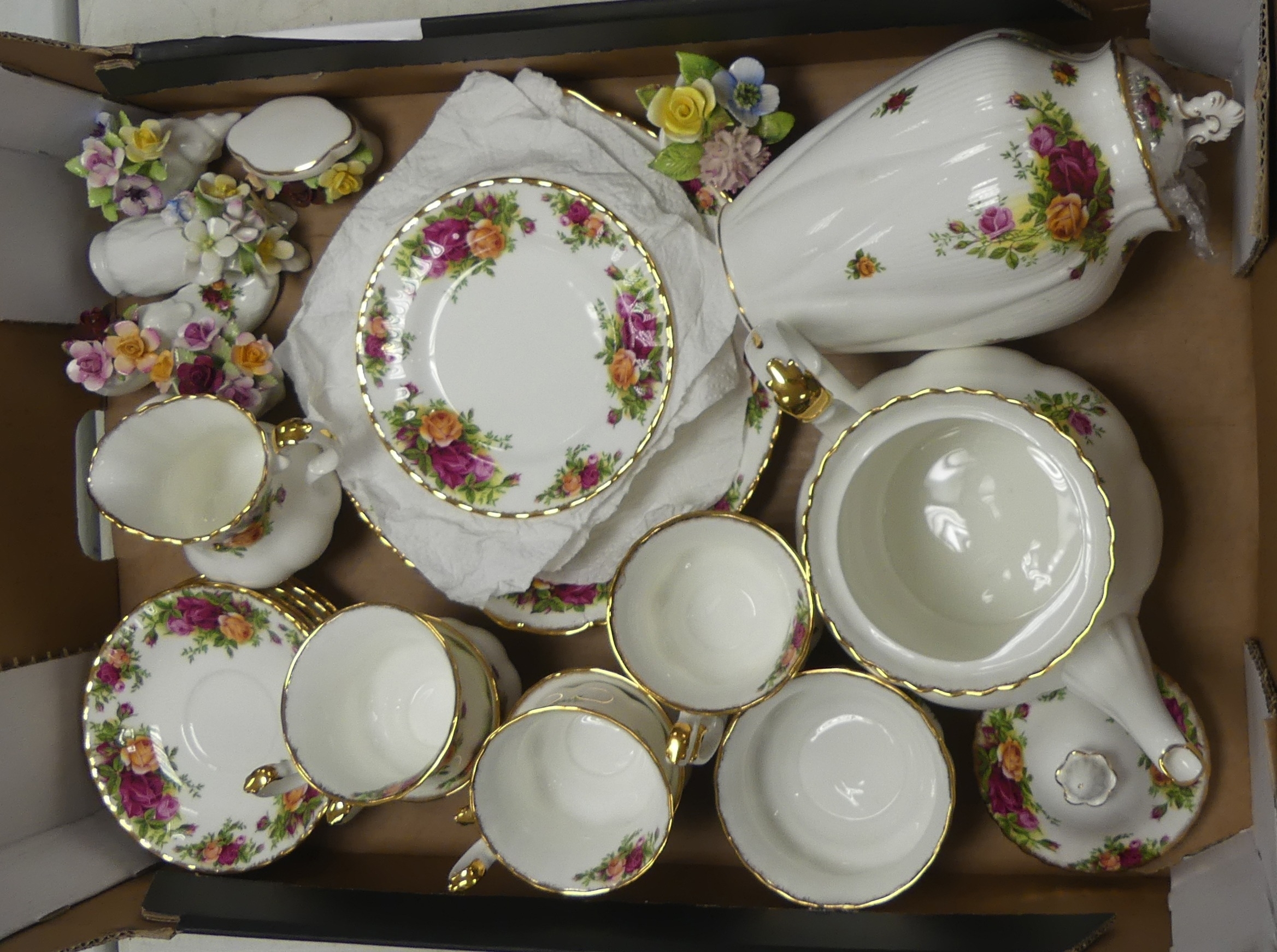Royal Albert | Royal Albert, Old Country Roses Pattern Teaware ...