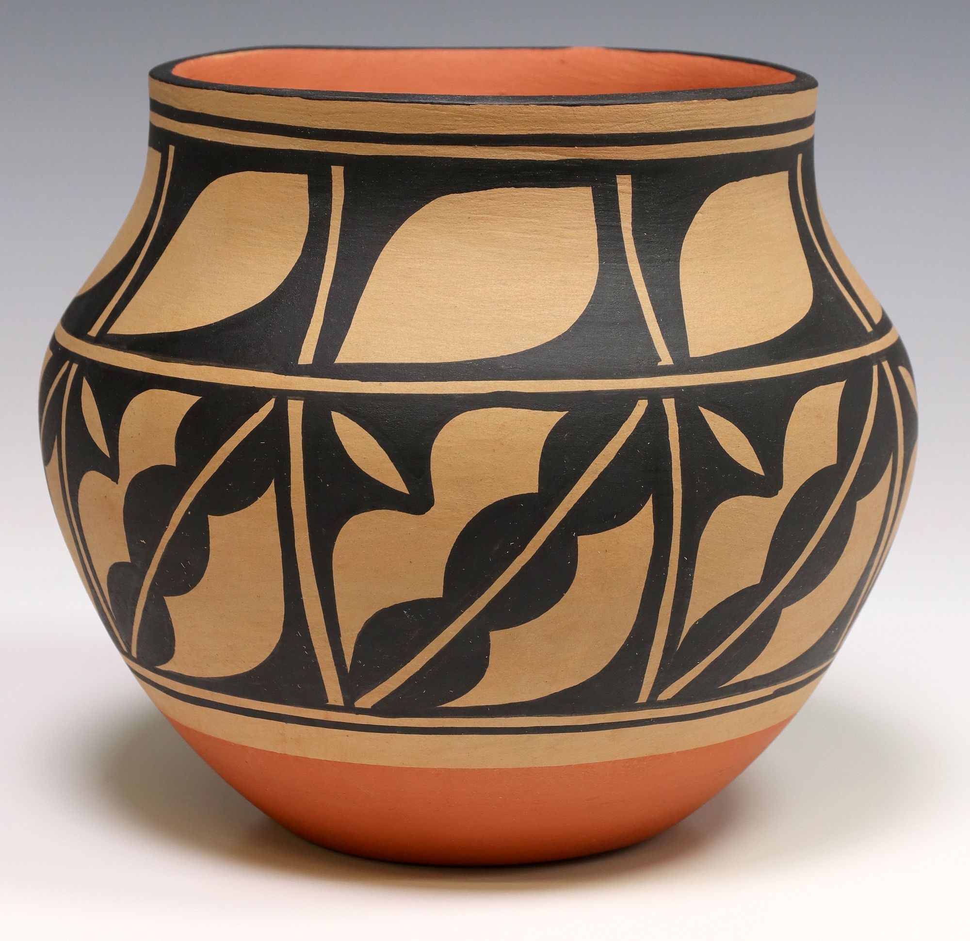 Robert Aguilar | Native American pottery olla | MutualArt