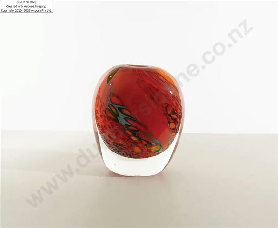 Garry Nash | Garry Nash Ovoid Encased Glass Vase (4) | MutualArt