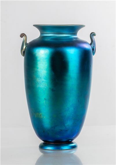 Steuben Glass | Steuben Blue Aurene Vase with Scroll Handles (Early ...