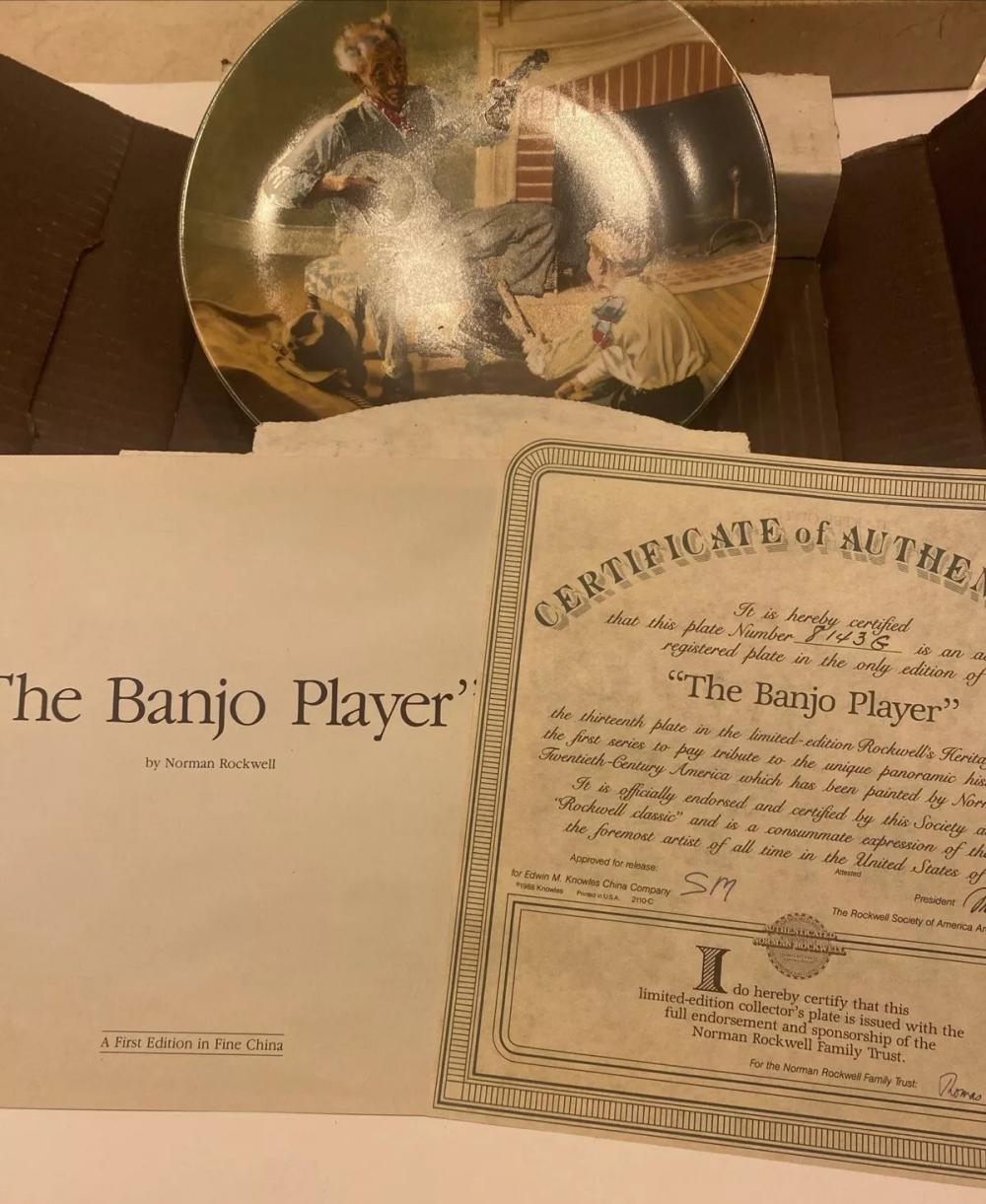 Norman Rockwell | NORMAN ROCKWELL THE BANJO PLAYER 1988 VINTAGE COLLECTORS PLATE (1988) | MutualArt