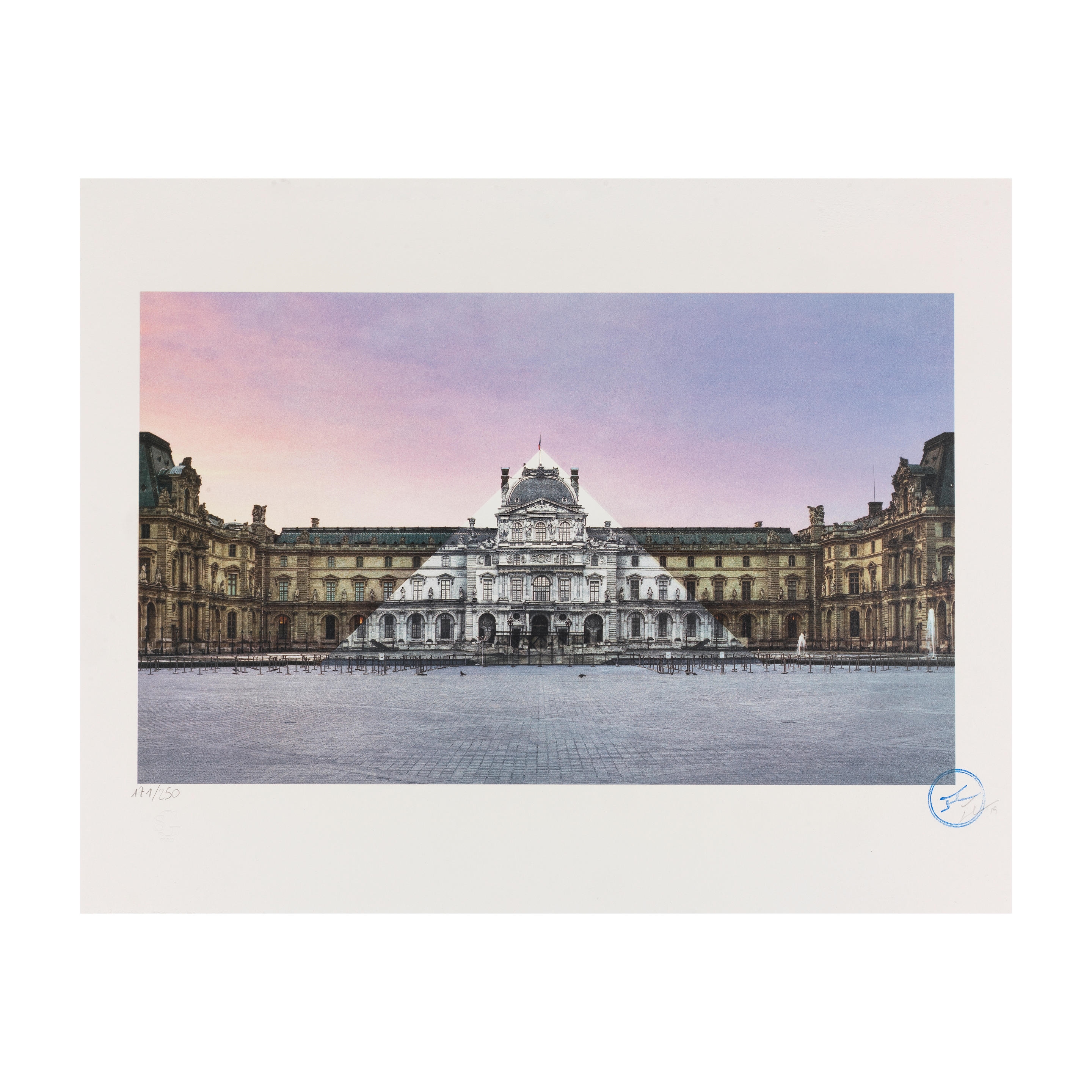 JR | JR au Louvre, La Pyramide, 12 Juin 2016, 5H55 © Pyramide ...