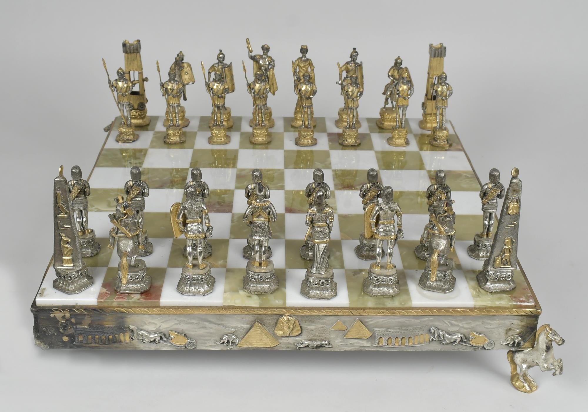 Giuseppe Vasari | GIUSEPPE VASARI MARBLE CHESS SET | MutualArt
