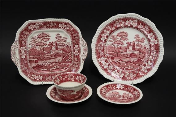 Copeland | Selection of Spode Pink Tower and Copeland Spodes's Tower pieces to include | MutualArt